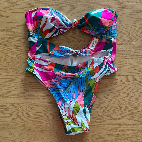 Xhilaration | Swim | Multicolor Bathing Suit Xhiliration Nwt Xl | Poshmark